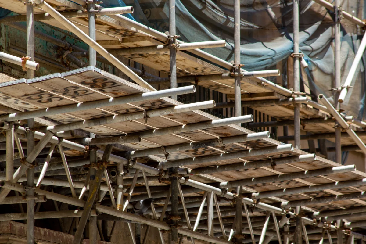 Construction Scaffolding Law in Queens, NY - Understanding Common Scaffolding Violations?